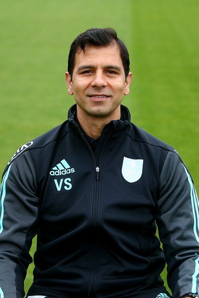 Vikram Solanki Biography, Achievements, Career Info, Records & Stats ...