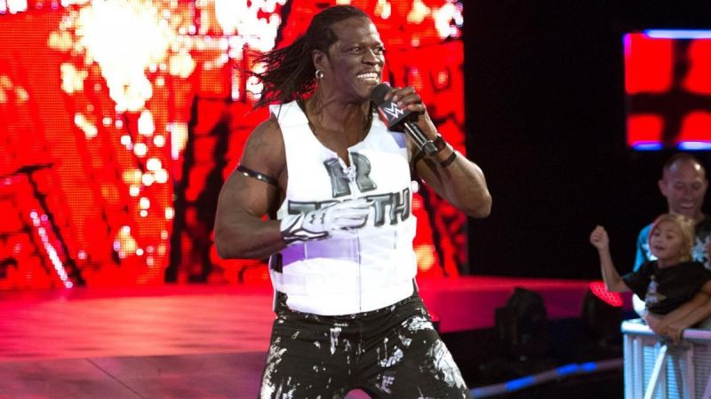 Cosas que tienes que saber sobre R-Truth - TIM Wrestling
