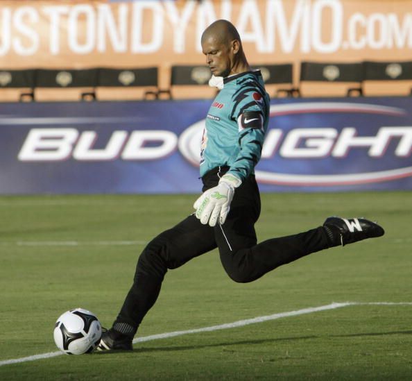 Miguel Calero Biography, Career Info, Records & Achievements