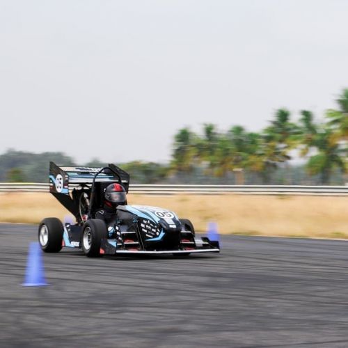 Student Engineers compete in Formula Bharat at Kari Motor Speedway ...