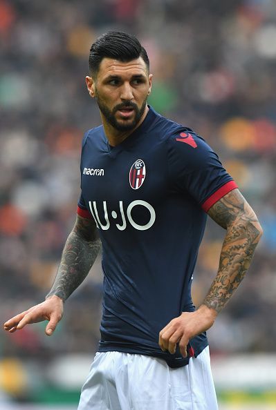 Roberto Soriano- Bologna Football | Player Profile