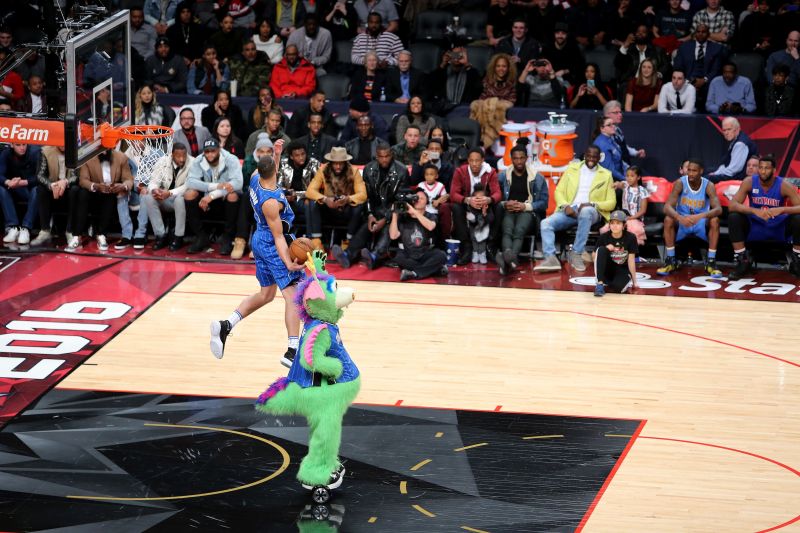 NBA All-Star Weekend: 5 Greatest Slam Dunk Contests of all time