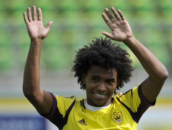 Official: Brazilian Willian Borges da Silva signs for Chelsea