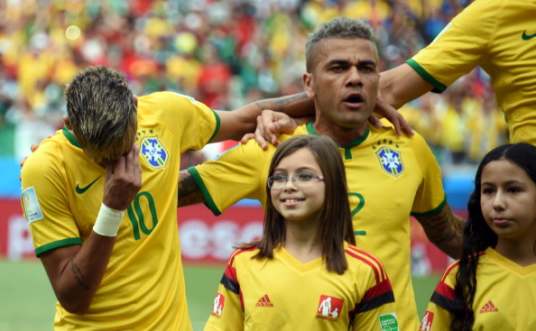 Neymar gets emotional singing Brazilian national anthem at World Cup