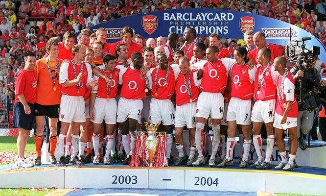 Can Arsenal play using the 'Invincibles formation' with the 2015/16 squad?