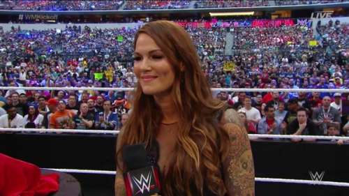 20 WWE Divas without makeup