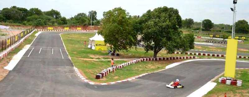 Manav, Chirag, Ruhaan begin as favourites in Meco Motorsports-FMSCI ...